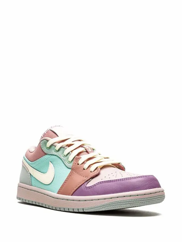 JORDAN Air 1 Low Se Sneakers - Pink