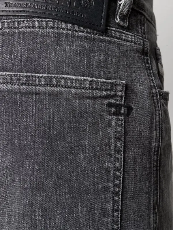 DIESEL® D-macs Straight Leg Jeans