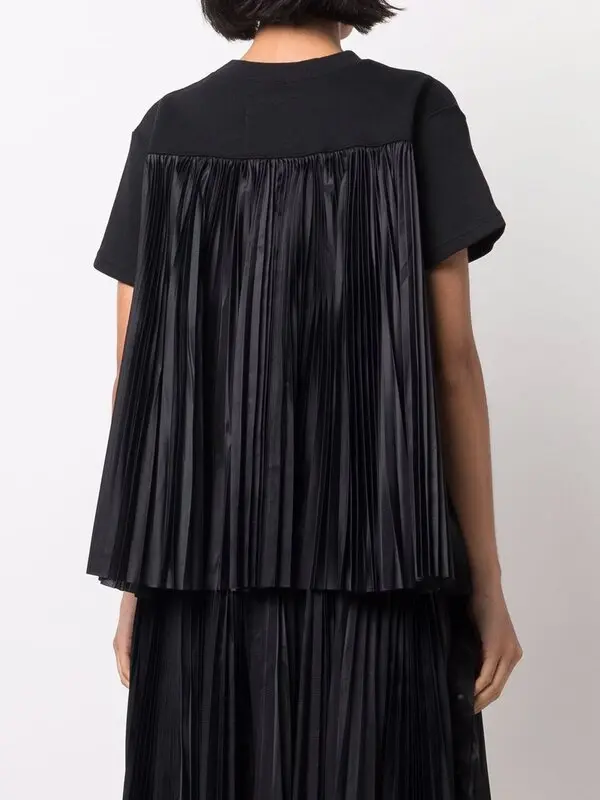 Nike X Sacai Peated-Back T-Shirt In Black - 20% Off | Editorialist