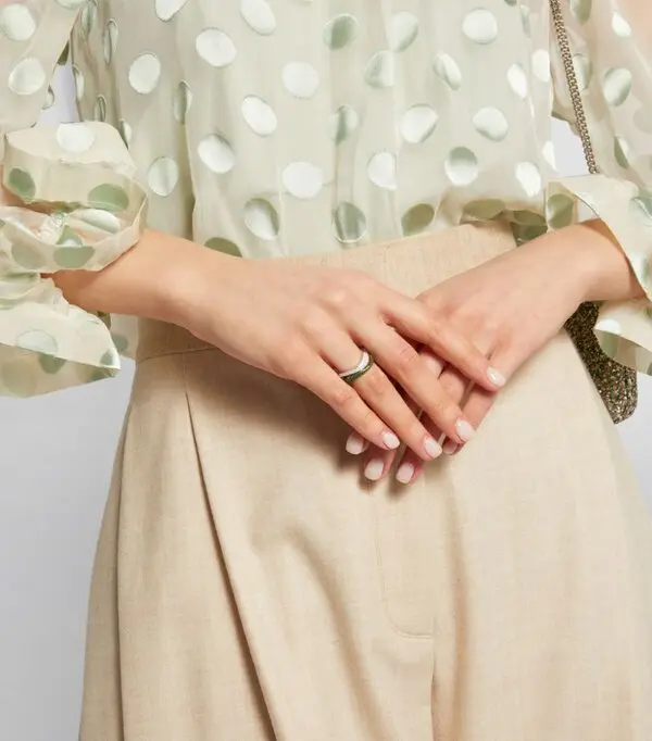 KAVANT & SHARART Gold And Diamond Talay Flow Wave Ring