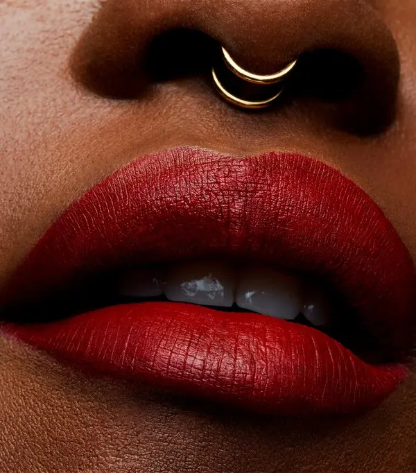 MAC COSMETICS Retro Matte Liquid Lipcolour - Red
