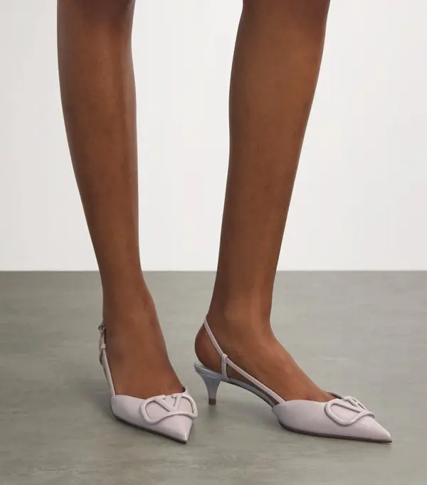 Valentino Garavani Vlogo Slingback Pumps