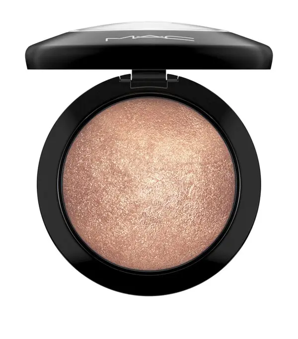 MAC COSMETICS Mineralize Skinfinish - Nude