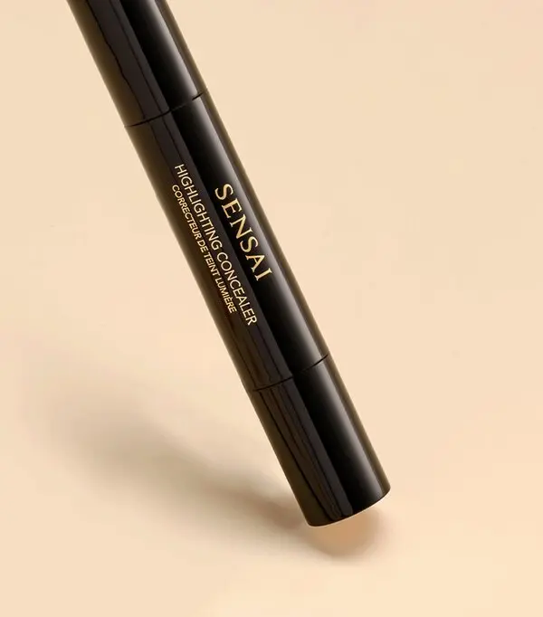 SENSAI Highlighting Concealer