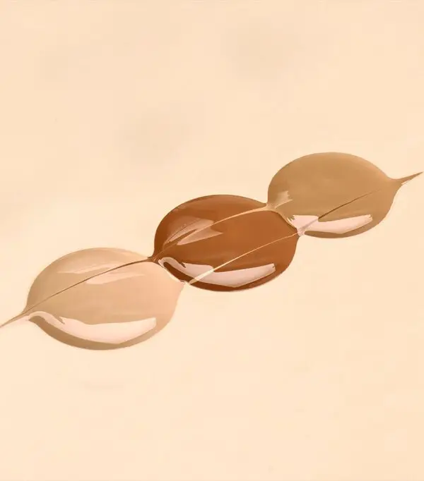 SENSAI Luminous Sheer Foundation