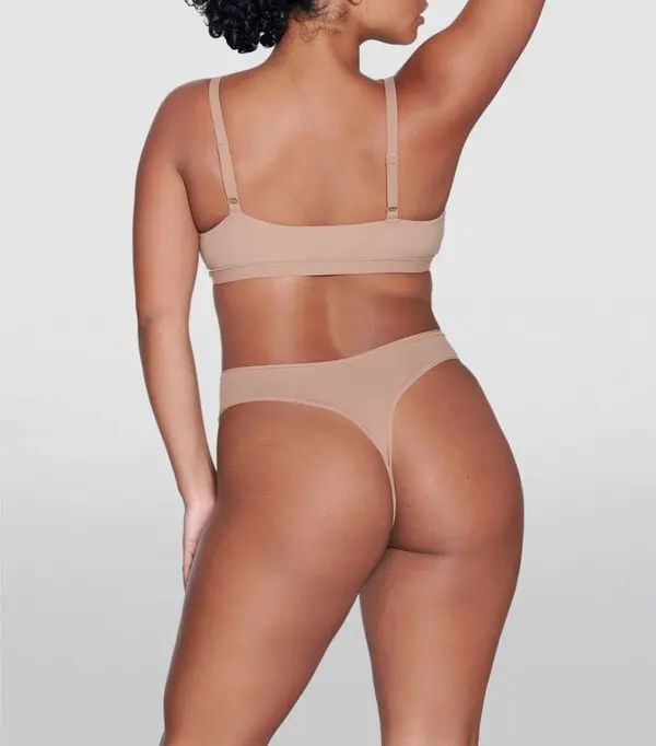 SKIMS Fits Everybody Cheeky Thong - Brown