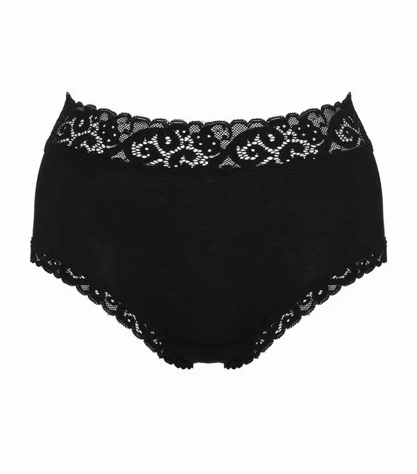 Hanro Moments Maxi Brief - Black
