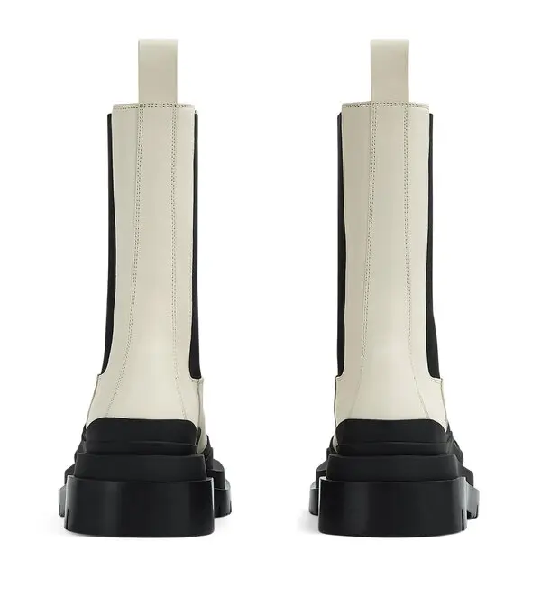 Bottega Veneta Leather Tire Chelsea Boots - White