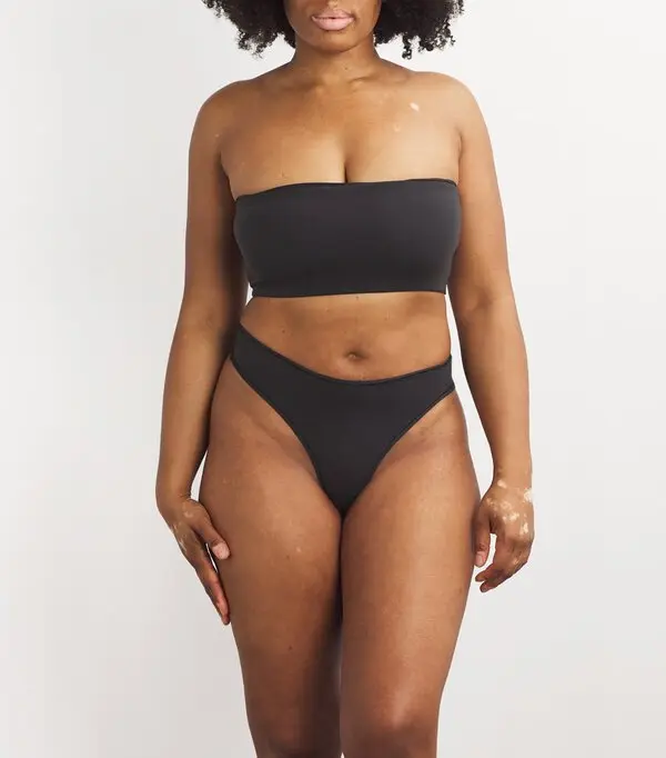 SKIMS Fits Everybody Cheeky Thong - Black