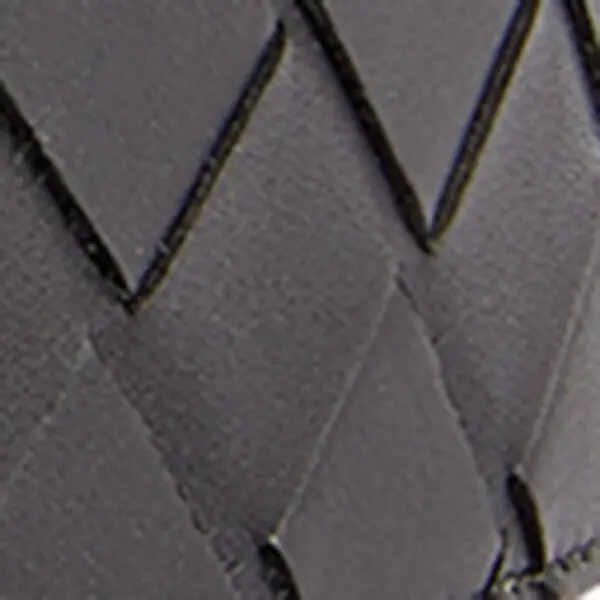 Bottega Veneta Leather Intrecciato Belt - Grey