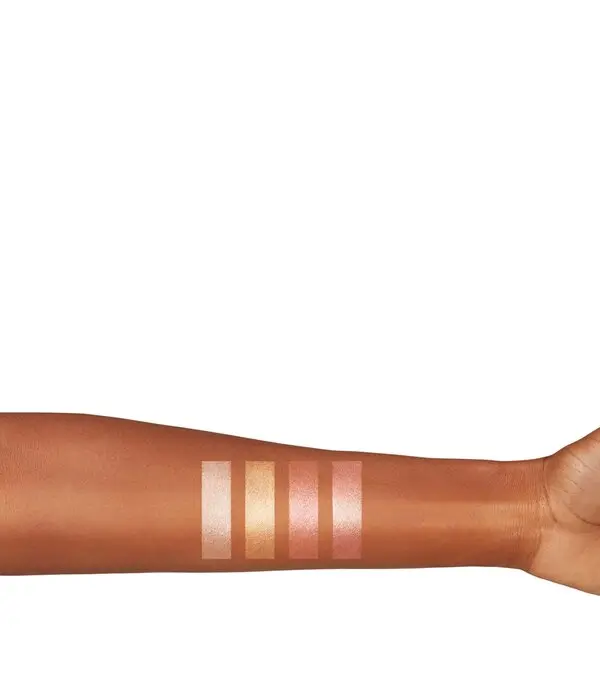 Charlotte Tilbury Glowgasm Beauty Light Wand Highlighter - Metallic