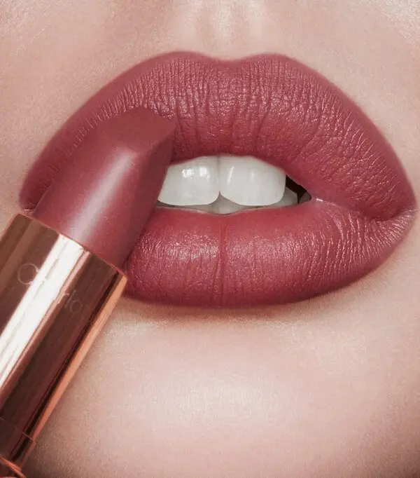 Charlotte Tilbury Matte Revolution Lipstick - Nude