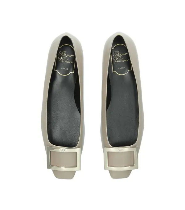 ROGER VIVIER Quadrata Trompette Leather Flats - Beige