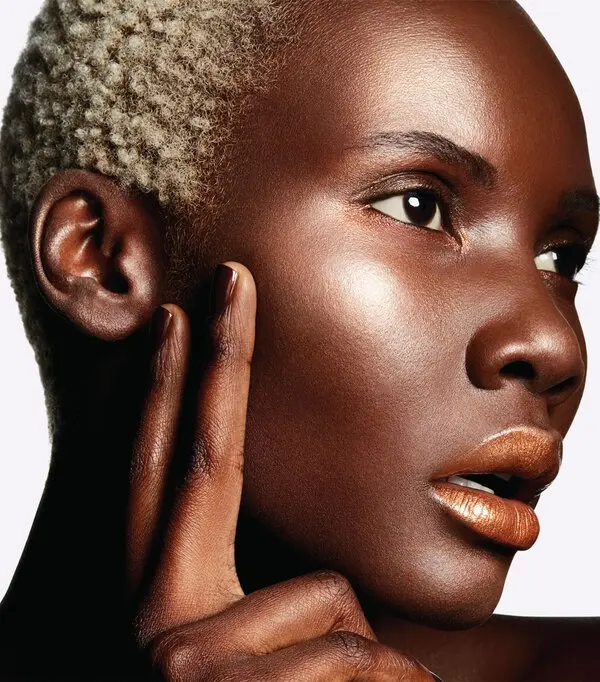 MAC COSMETICS Extra Dimension Skinfinish - Gold