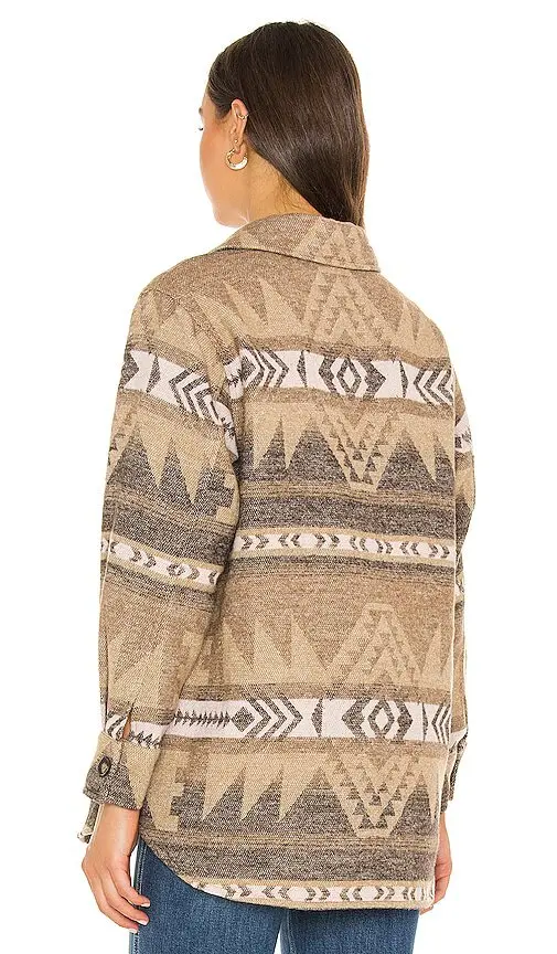 Steve Madden Big Sky Shacket In Nude