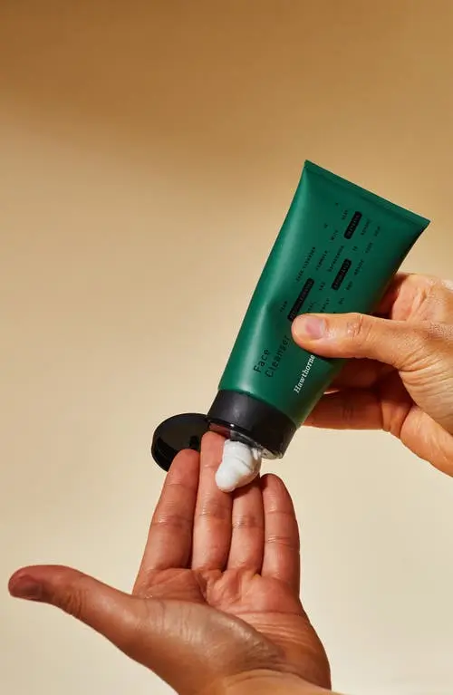 Hawthorne Exfoliating Face Cleanser