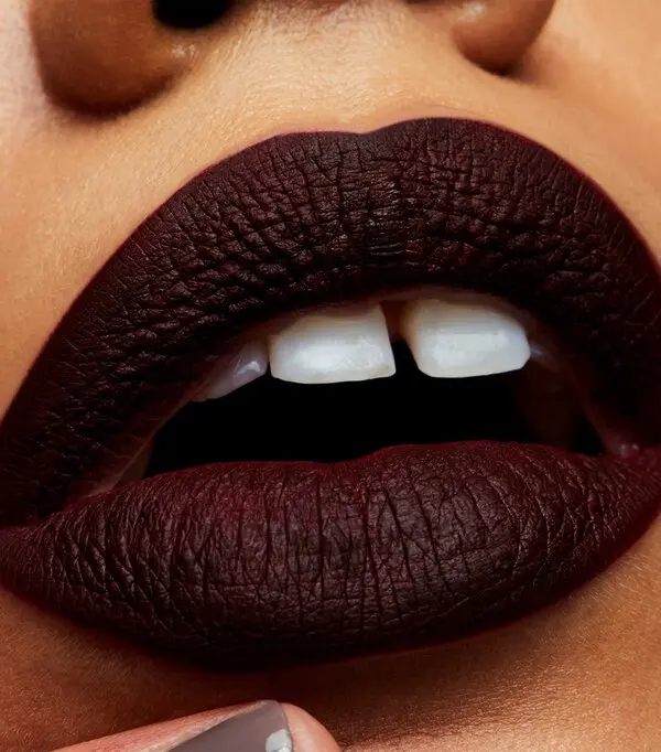 MAC COSMETICS Retro Matte Liquid Lipcolour - Purple