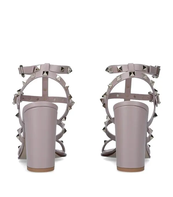 Valentino Garavani Rockstud Block Heel Sandals - Nude