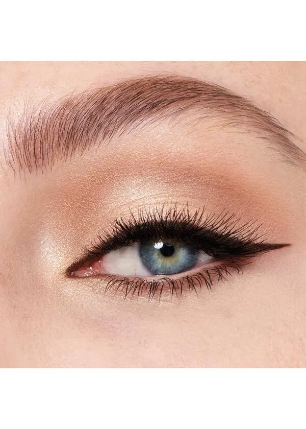 Charlotte Tilbury Glowgasm Face Palette Nudegasm