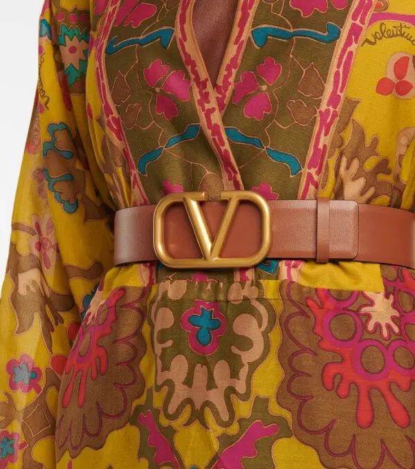 Valentino Garavani Vlogo Signature Reversible Leather Belt - Brown