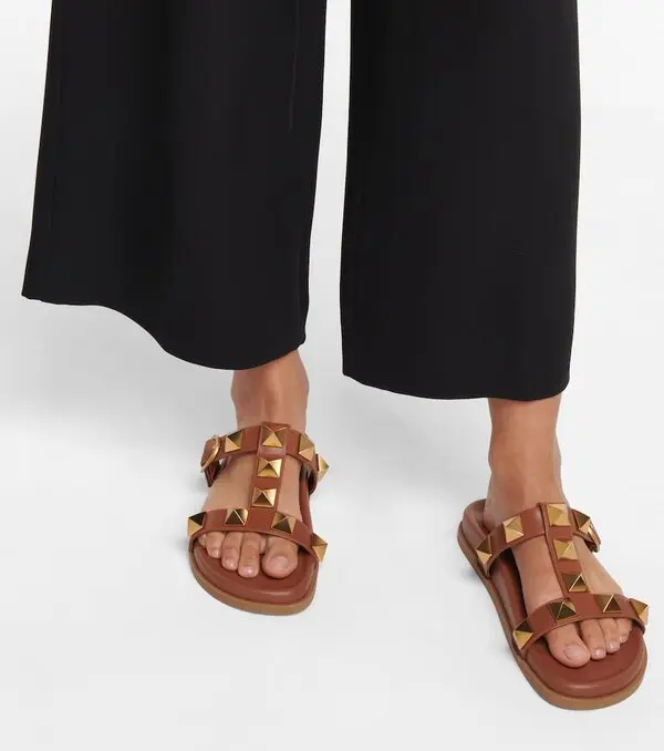 Valentino Garavani Roman Stud Leather Slides - Brown