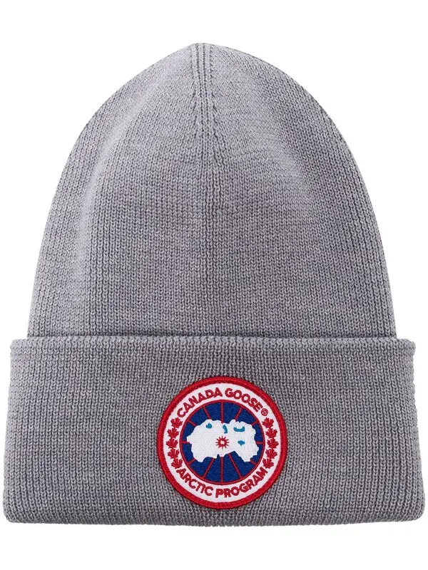 Canada Goose Arctic Disc Ribbed-knit Beanie - Grey