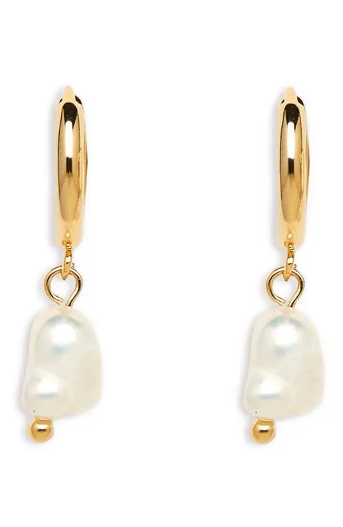 PETIT MOMENTS Alexandria Pearl Drop Huggie Hoop Earrings - Gold
