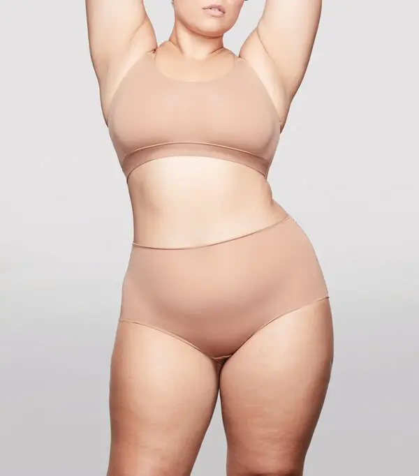 SKIMS Fits Everybody Boyshort Briefs - Beige