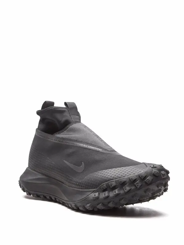 Nike Mountain Fly Gore-tex Sneakers