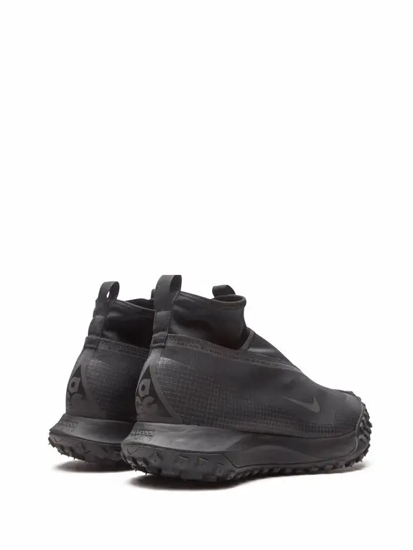 Nike Mountain Fly Gore-tex Sneakers