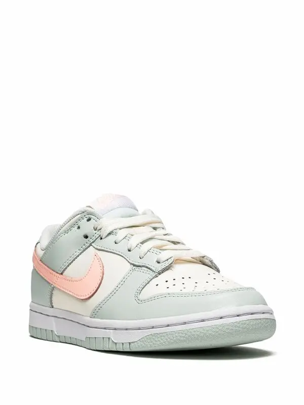 Nike Dunk Low Sneakers - White