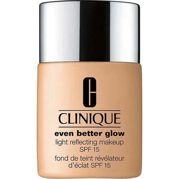 CLINIQUE Even Better Glow Light Reflecting Makeup Spf 15 30ml - Cn 62 Porcelain Beige