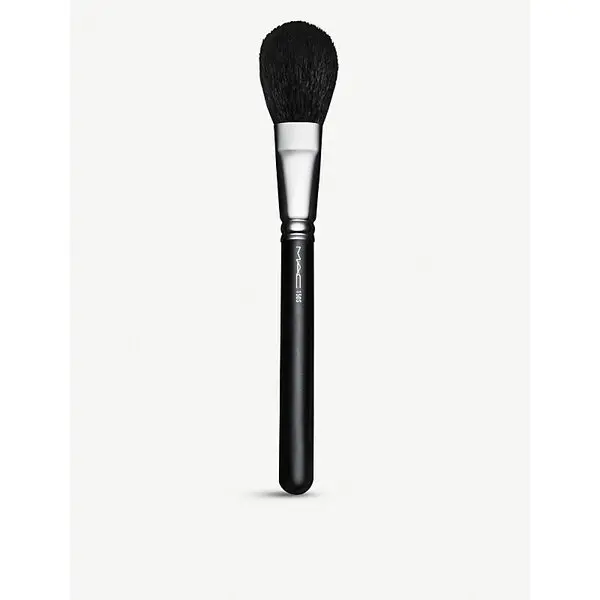 MAC COSMETICS 150 Large Shader Brush - One-color