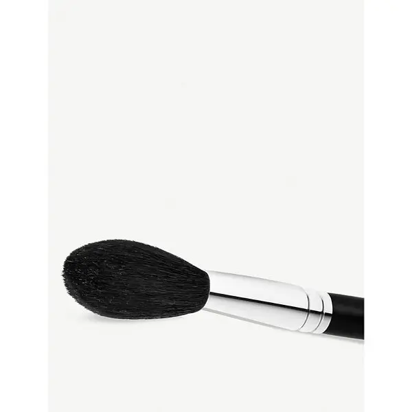 MAC COSMETICS 150 Large Shader Brush - One-color
