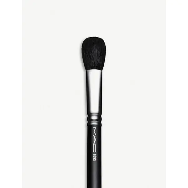 MAC COSMETICS 109 Small Contour Brush - One-color
