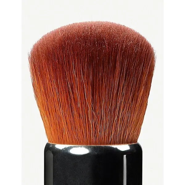 ANASTASIA BEVERLY HILLS A30 Pro Domed Kabuki Brush