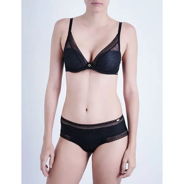 Chantelle Festivite Lace Plunge T-shirt Bra - Black