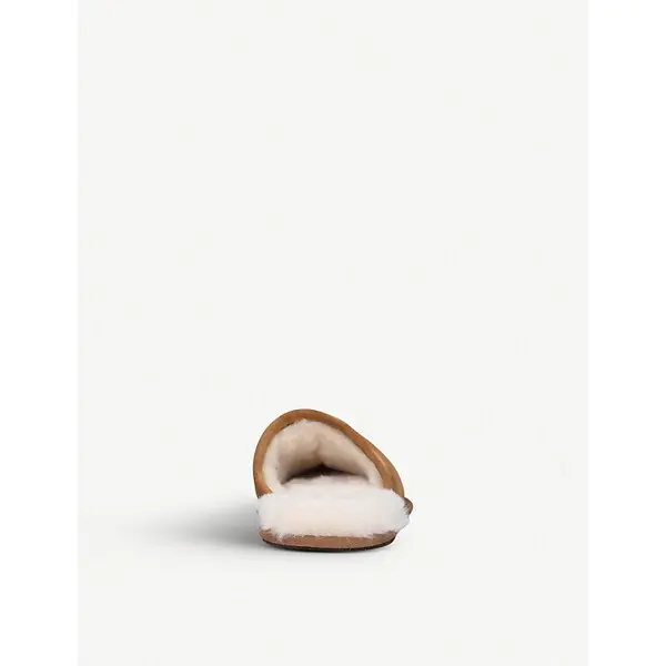 UGG Scuff Sheepskin Slippers - Brown
