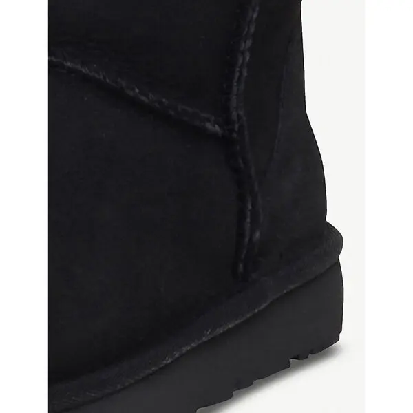 UGG Classic Short Sheepskin Boots