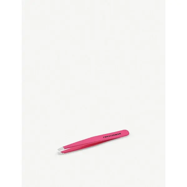 TWEEZERMAN Slant Tweezer - Pretty In Pink
