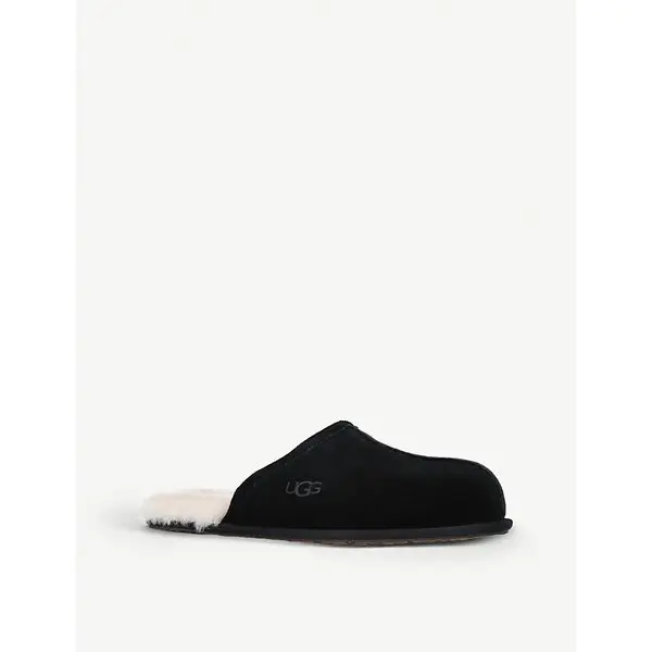 UGG Scuff Sheepskin Slippers - Black