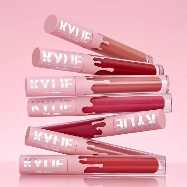 KYLIE COSMETICS Matte Liquid Lipstick 3ml - 402 Mary Jo K