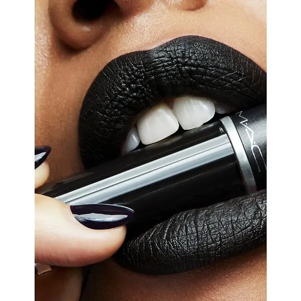 MAC COSMETICS Retro Matte Liquid Lipcolour 5ml - Caviar