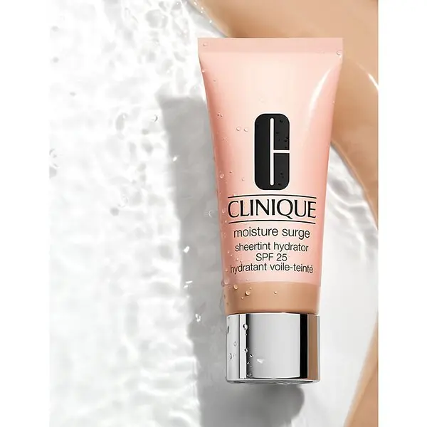 CLINIQUE Moisture Surge Sheertint Spf 25 - Very Light