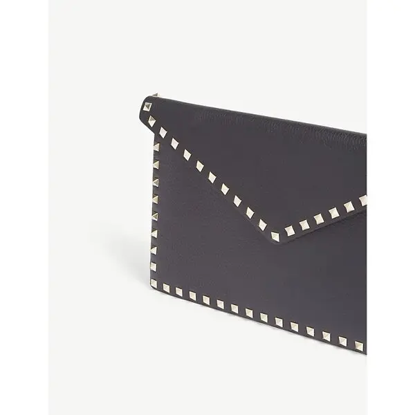Valentino Garavani Rockstud Leather Clutch - Black