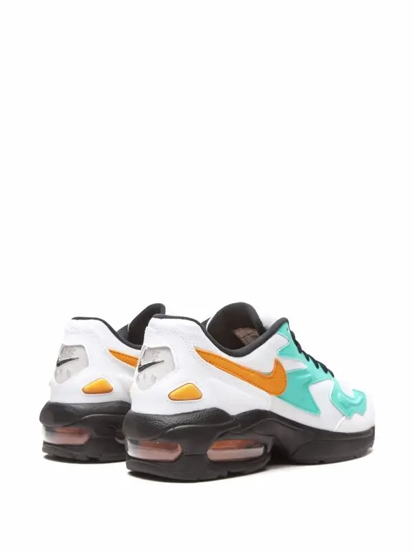 Nike Max 2 Light Sneakers