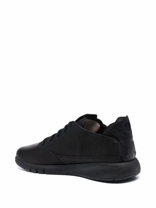 Geox Aerantis Low-top Sneakers - Black
