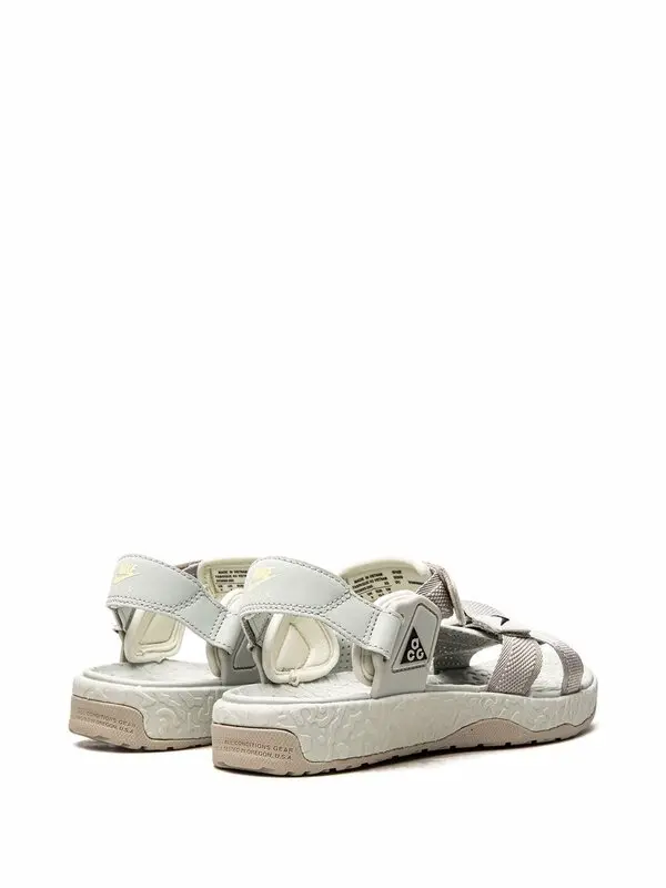 Nike Air Deschütz Sandals - White