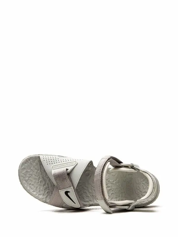 Nike Air Deschütz Sandals - White