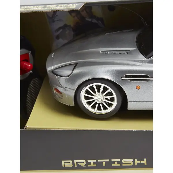 007 JAMES BOND 007 Die Another Day Aston Martin Remote Control
